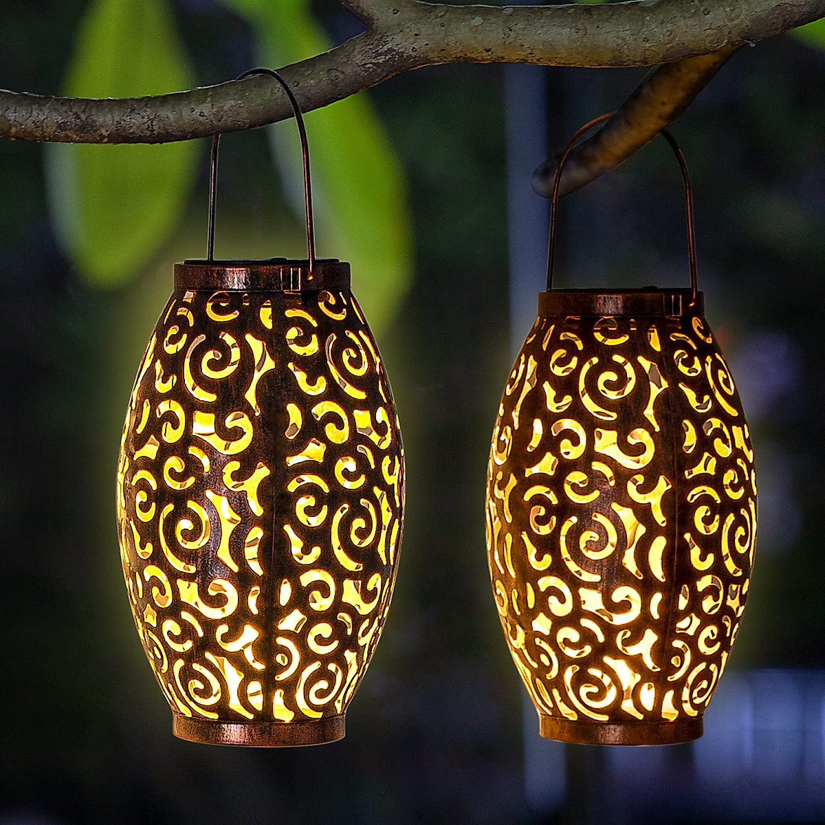 WENMER Solar Lantern Solar Hanging Lanterns Waterproof Outdoor Garden Solar Lanterns Outdoor Solar Powered Lantern Retro Metal for Patio Pathway Walkway Yard Christmas