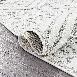 Well Woven Salem Eliana 3'11" x 5'3" Cream Tribal Geometric Chevron Pattern High-Low Textured Area Rug