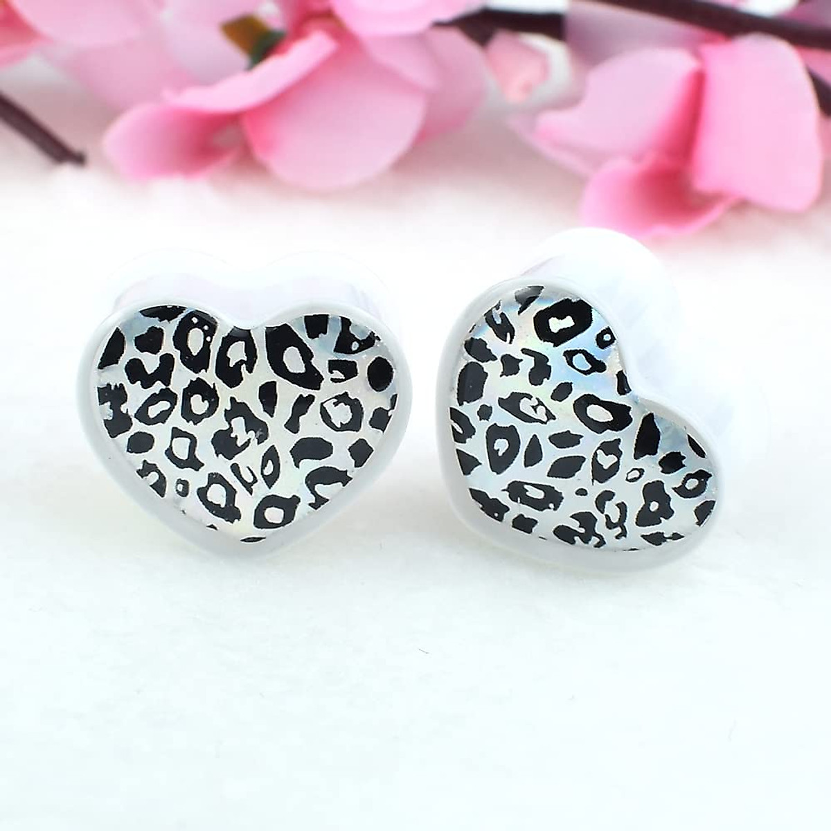 Jboyanpei 12Pcs/6pairs Sexy Leopard Ear Tunnels Plugs and Gauges Heart Shaped Acrylic Ear Expander Studs Stretching Body Piercing Jewelry 22mm