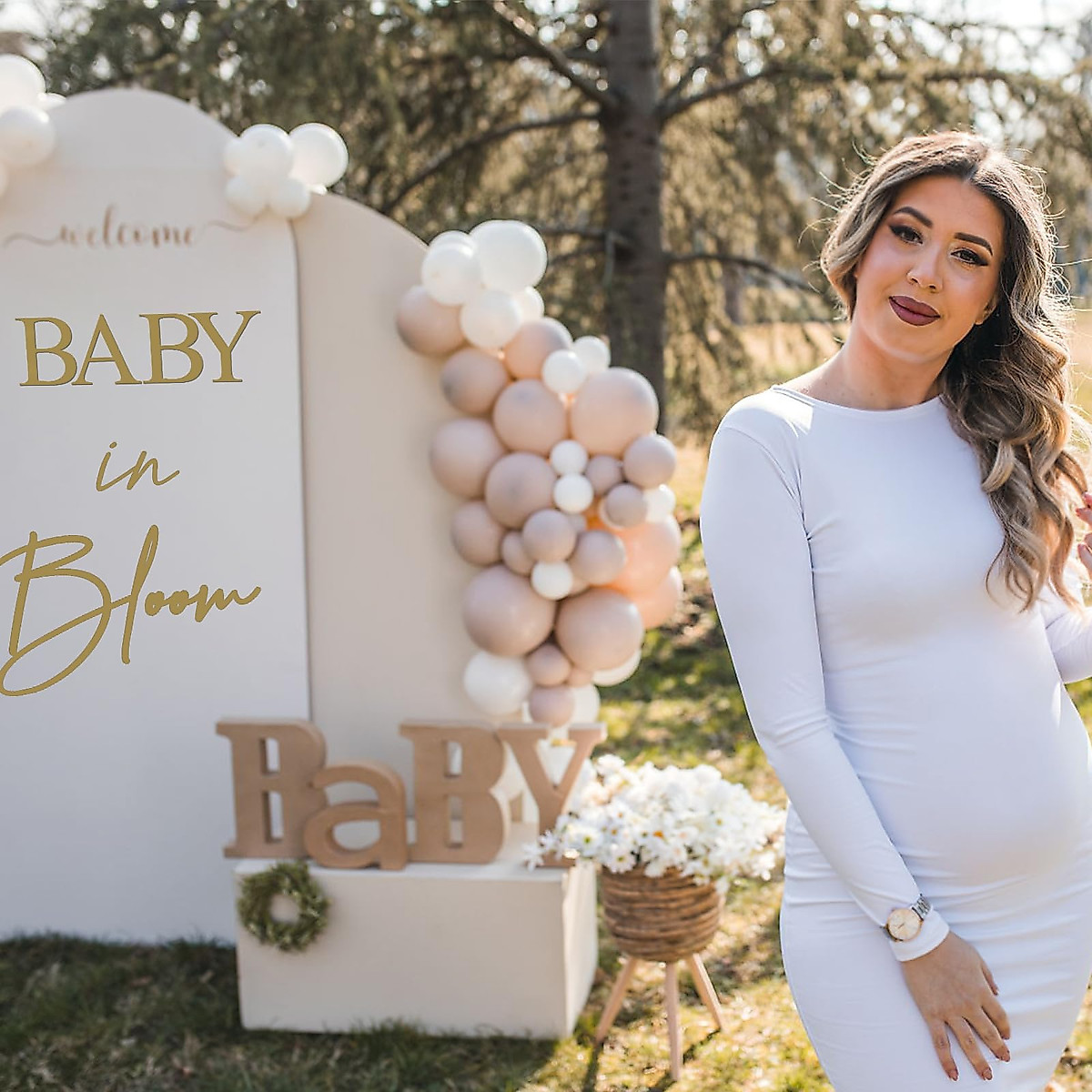 Baby in Bloom Gender Reveal Party Decal Sign - Elegant Wall Decoration for Baby Showers - Guess the Gender, Girl or Boy - Pregnancy Celebration Décor