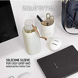 SQUIREME. Y1 Borosilicate Glass Water Bottles, Clear Bottle, Reusable, BPA Free, Tumbler, Dishwasher Safe, Drink Container, Silicone Sleeve, Easy-Off Lid, Hot and Cold Liquid, Concrete Grey 20oz
