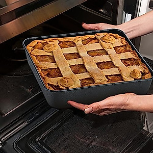 E-far 8x8 Inch Square Baking Pan with Lid Set, Nonstick Square Cake Pans Metal Bakeware for Oven Cooking Lasagna Brownies, Stainless Steel Core & Easy Release, 4 Pieces(2 Pans+2 Covers)