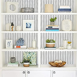 Orainege Black and White Peel and Stick Wallpaper Herringbone Contact Paper for Bathroom 17.7inch x 118.1inch Black Chevron Removable Wall Paper Peel and Stick Modern Geometric Self Adhesive Wallpaper