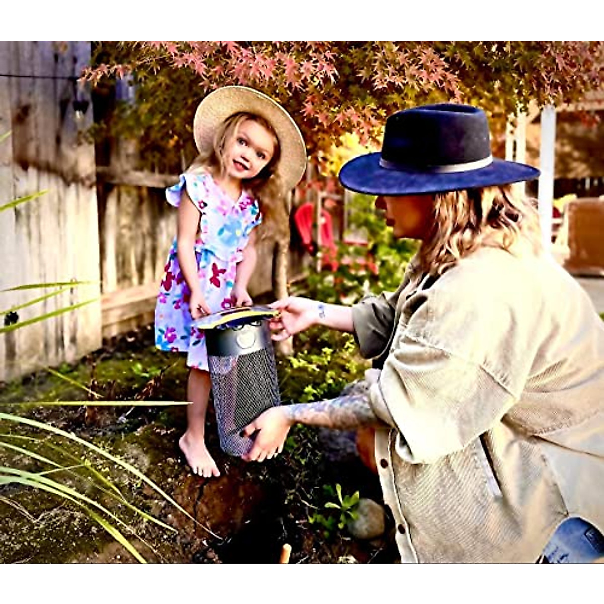 Eden's Circles Ladybug In-Ground Worm Composter (Galvanized Metal, Black/Red)