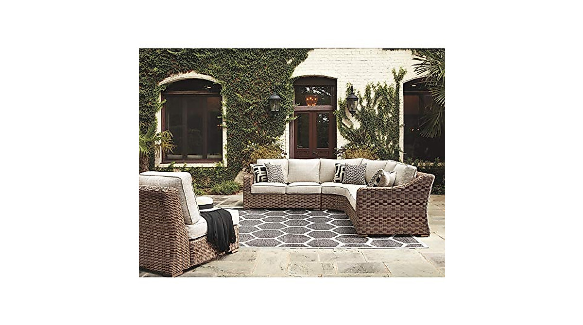 Beachcroft Farmhouse Outdoor Curved Corner Chair | Ashley