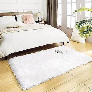 Amearea Premium Fluffy Faux Sheepskin Rug Modern Bedroom Area Rug, Super Soft Faux Fur High Pile Rugs for Living Room Kids Home Decor, Cozy Plush Bed Side Floor Carpets, 3x5 Feet White