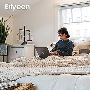 ERLYEEN Chunky Knit Blanket Throw Chenille Cable Handmade Chunky Knit Throw Blanket Warm Soft Cozy for Bed Chair Sofa Best Gift,Beige 40"x40"（Single Sofa）