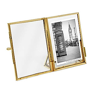 Isaac Jacobs 2x3, Antique Gold, Vintage Style Brass and Glass, Floating Photo Frame, Metal, (Vertical), with Locket Closure and Angled Base, for Pictures, Art, Mementos, Keepsakes (2x3, Antique Gold)