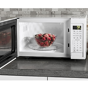 GE Countertop Microwave Oven | 0.9 Cubic Feet Capacity, 900 Watts | Kitchen Essentials for the Countertop or Dorm Room | White