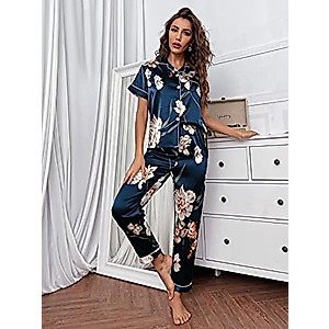 WDIRARA Women's 2 Piece Satin Pajamas Floral Silk Short Sleeve Button Down Shirt and Pants Pajama Pj Set Dark Green L