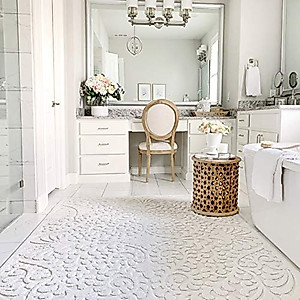 My Texas House by Orian Indoor/Outdoor Bluebonnets Area Rug, 5'2" x 7'6", Natural