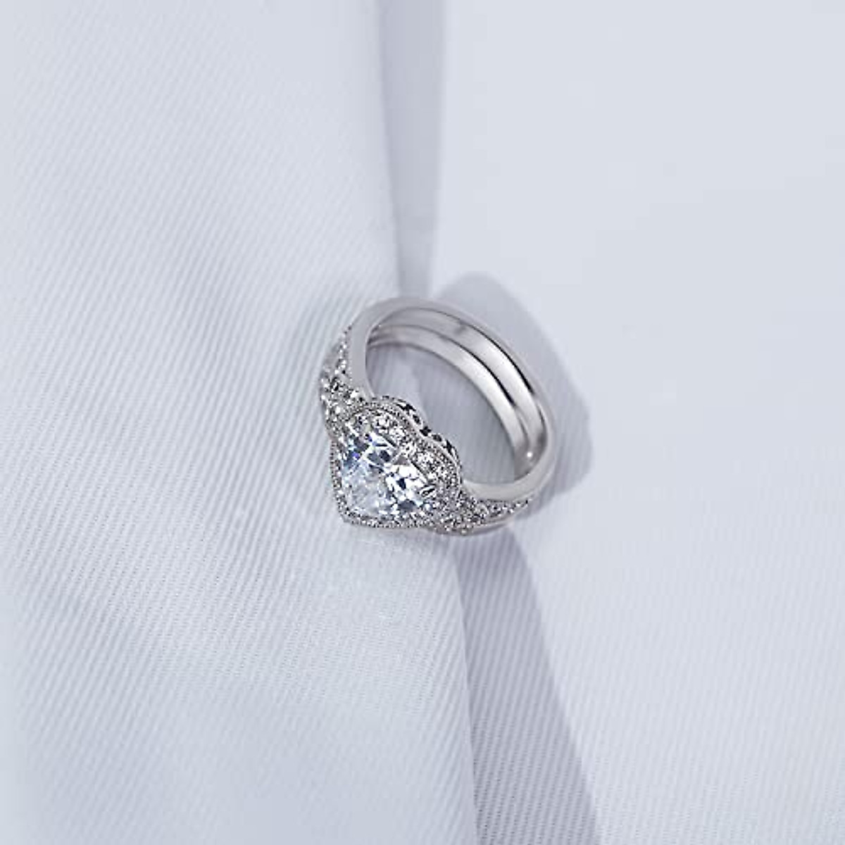 Amazon Essentials Platinum-Plated Sterling Silver Infinite Elements Cubic Zirconia Fancy Pink Heart Antique Ring, Size 7, (previously Amazon Collection)