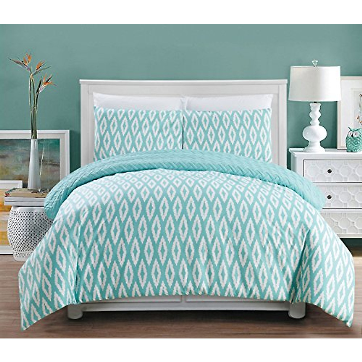 Chic Home 3 Piece Ora Heavy Embossed and Embroidered Quilted Geometrical Pattern Reversible Printed King Comforter Set Aqua