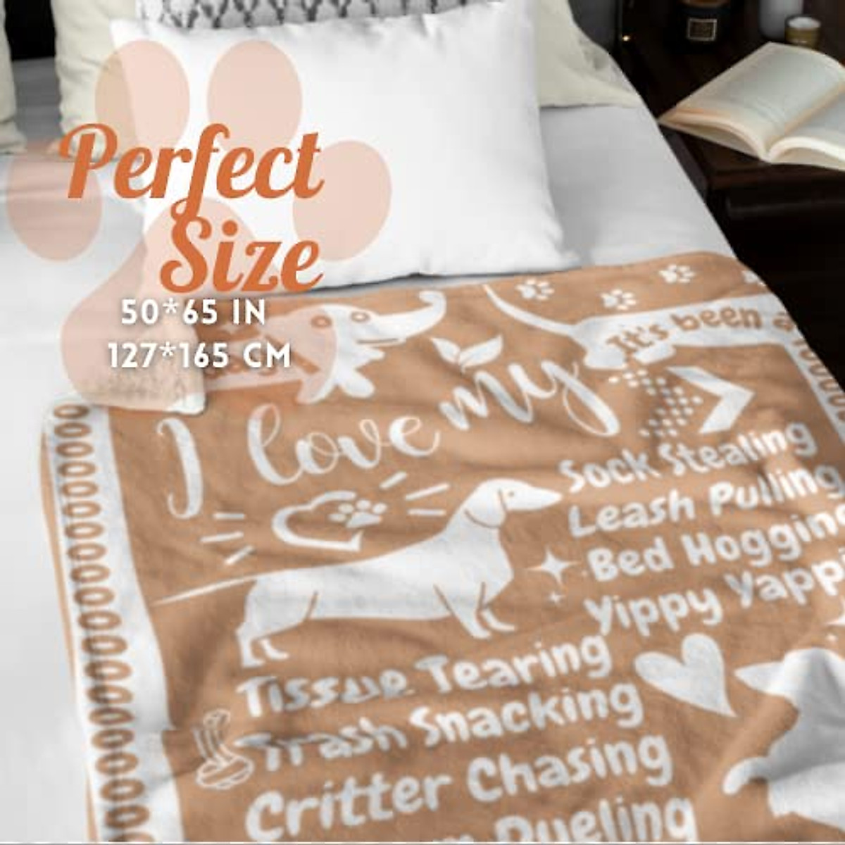 InnoBeta Dachshund Gifts, Dachshund Flannel Blanket for Dachshund Lovers, Soft Throw Blanket for Women, Her, Adults, Friends, Wife, Bed, Sofa Blanket - Brown 50"x 65"