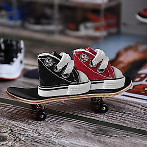 Grosun 6 Pairs Mini Shoes Mini Finger Shoes Fingerboard Shoes Doll Shoes Mini Skateboard Shoes Mini Sneakers Finger Shoes for Fingerboard Miniature Shoes Tiny Shoes for Finger (Mixed Color)