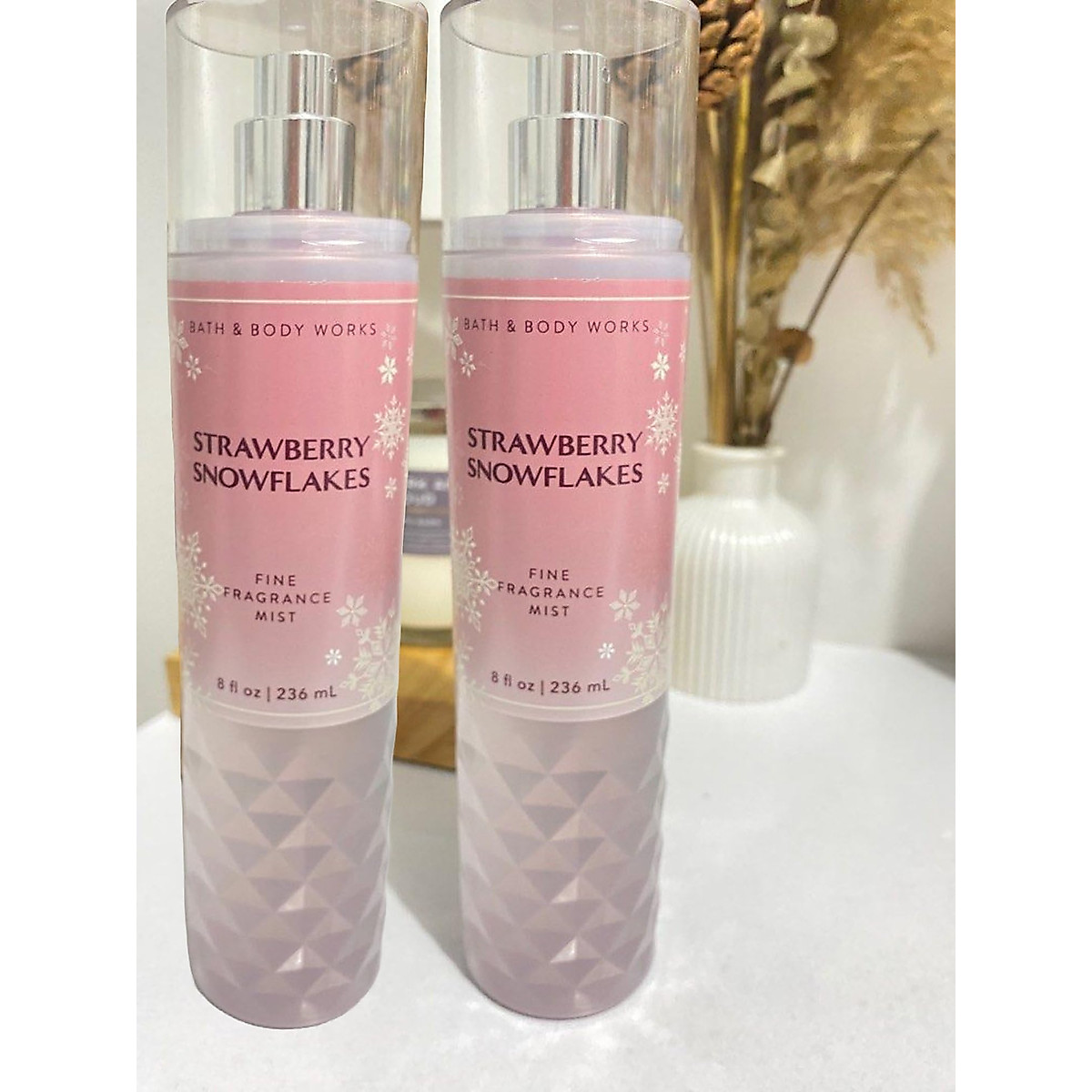 Bath & Body Works Strawberry Snowflakes Fine Fragrance Body Mist Gift Set 8 oz Pack Lot of 2 (Strawberry Snowflakes) 8 Fl Oz (Pack of 2) 16 Fl Oz