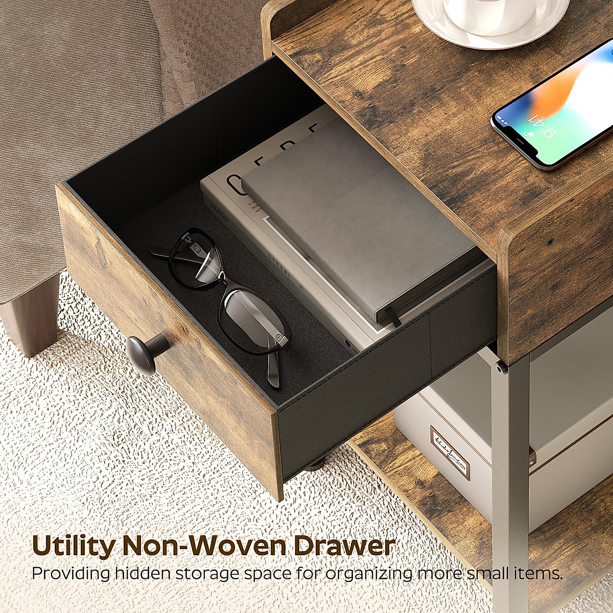 YATINEY Narrow Side Table with Drawer, Nightstand Set of 2 with Wireless Charging Station, End Table for Small Spaces, Non-Woven Fabric Drawers, for Living Room, Bedroom, Rustic Brown ET04L2BR