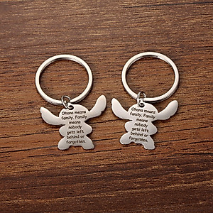 Ralukiia Stitch Keychain, Ohana Means Family Key Chain, Cartoon Stitch Key Ring - Family Means Nobody Gets Left Behind or Forgotten Engraved Keyring Stitch Gift for Boys Girls Fans(2 Pack)