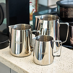 Stainless Steel Milk Frothing Pitcher - Milk Frothing Jug for Cappuccino, Barista Milk Frothing Pitcher Parent (none, 20OZ)