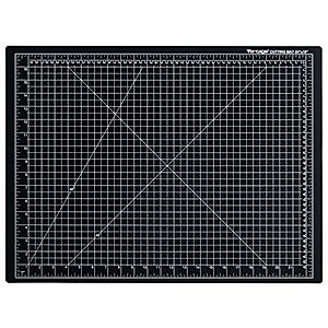Dahle Vantage 10672 Self-Healing Cutting Mat, 18"x24", 1/2" Grid, 5 Layers for Max Healing, Perfect for Crafts & Sewing, Black
