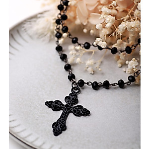 Sacina Gothic Layered Cross Necklace, Zinc Alloy Black Bead Cross Choker Necklace, Halloween Goth Jewelry Gift for Women (Layered Bead Cross)