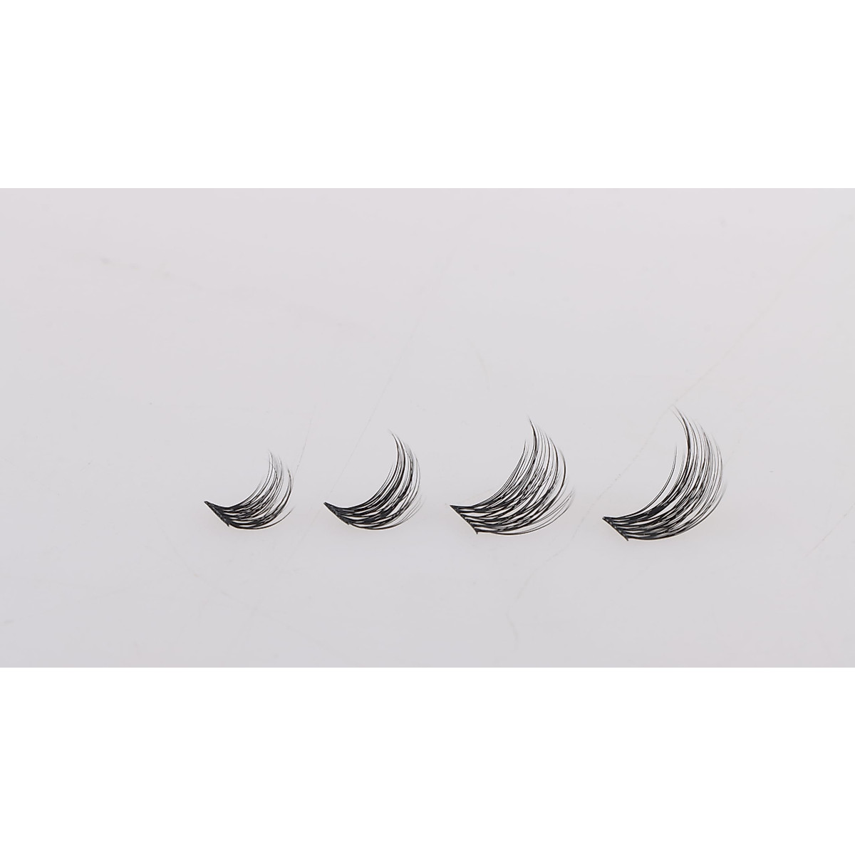 DOORES Self Adhesive Lash Clusters Kit, DIY Lash Extension Kit with Eyelash Clusters No Glue Needed False Eyelashes Natural D Curl Lash Clusters