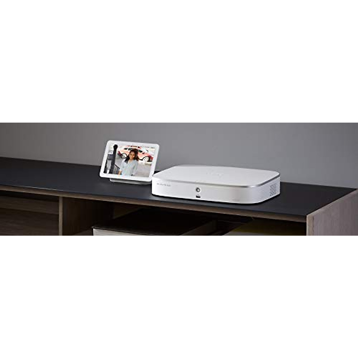 Lorex 4K Ultra HD 8-Channel Fusion Series PoE Network Video Recorder with 2TB Storage, Smart Motion Detection and Smart Home Compatibility