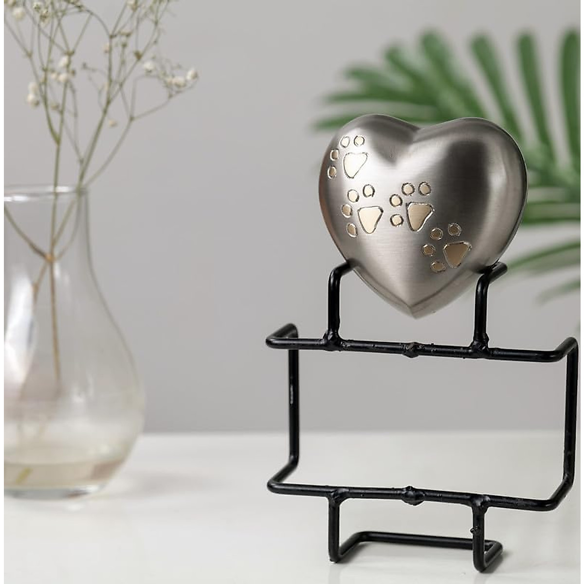 YATSKIA Heart Shaped Small Pet Urn - Cremation Urn for Cat & Dog - Heart Urn - Pet Ashes Keepsake - Small Urn for Pet Ashes - Pewter Pet Urn - Cremation Keepsake - Small Keepsake Urn