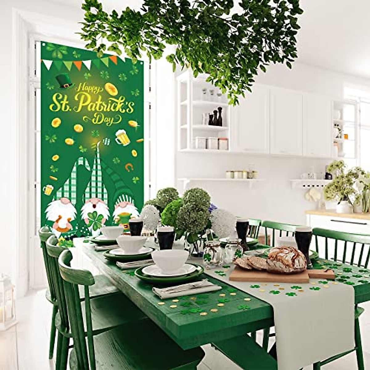 Happy St. Patrick's Day Door Cover Saint Patricks Gnome Banner Green Shamrock Decorations St Patricks Day Theme Banner Sign Irish Luck Day Outdoor Indoor Backdrop for Party Home Decorations Supplies