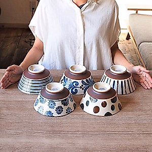 Mino Ware Japanese Ramen Bowl, Rice Noodle Soup Sarada Pasta, PAIKAJI Warp Donburi, 7.1 inch, Flower