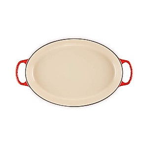 Le Creuset Enamel Cast Iron Signature Oval Baker, 3 quart, Cerise (Cherry Red)
