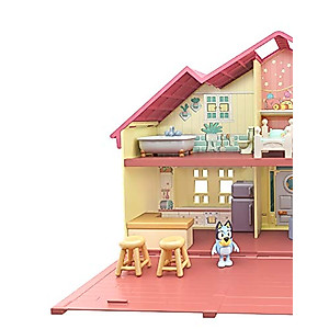 Bluey Mega Bundle Home, BBQ Playset, and 4 Figures | Amazon Exclusive