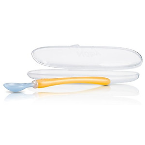 Nuby 3-Pack Easy Go Spoons and Travel Case, Colors May Vary, 9 Months Plus