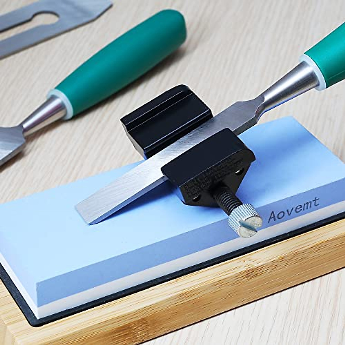 Aovemt Honing Guide for Chisels and Planes - Blades, Plane Iron, Chisel Sharpening Jig - Fits Chisels 1/8’’ to 1-7/8’’ - Fits Planer Blades 1-3/8’’ to 3-1/8’’
