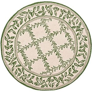 SAFAVIEH Chelsea Collection 4' Round Ivory / Green HK230B Hand-Hooked French Country Wool Area Rug