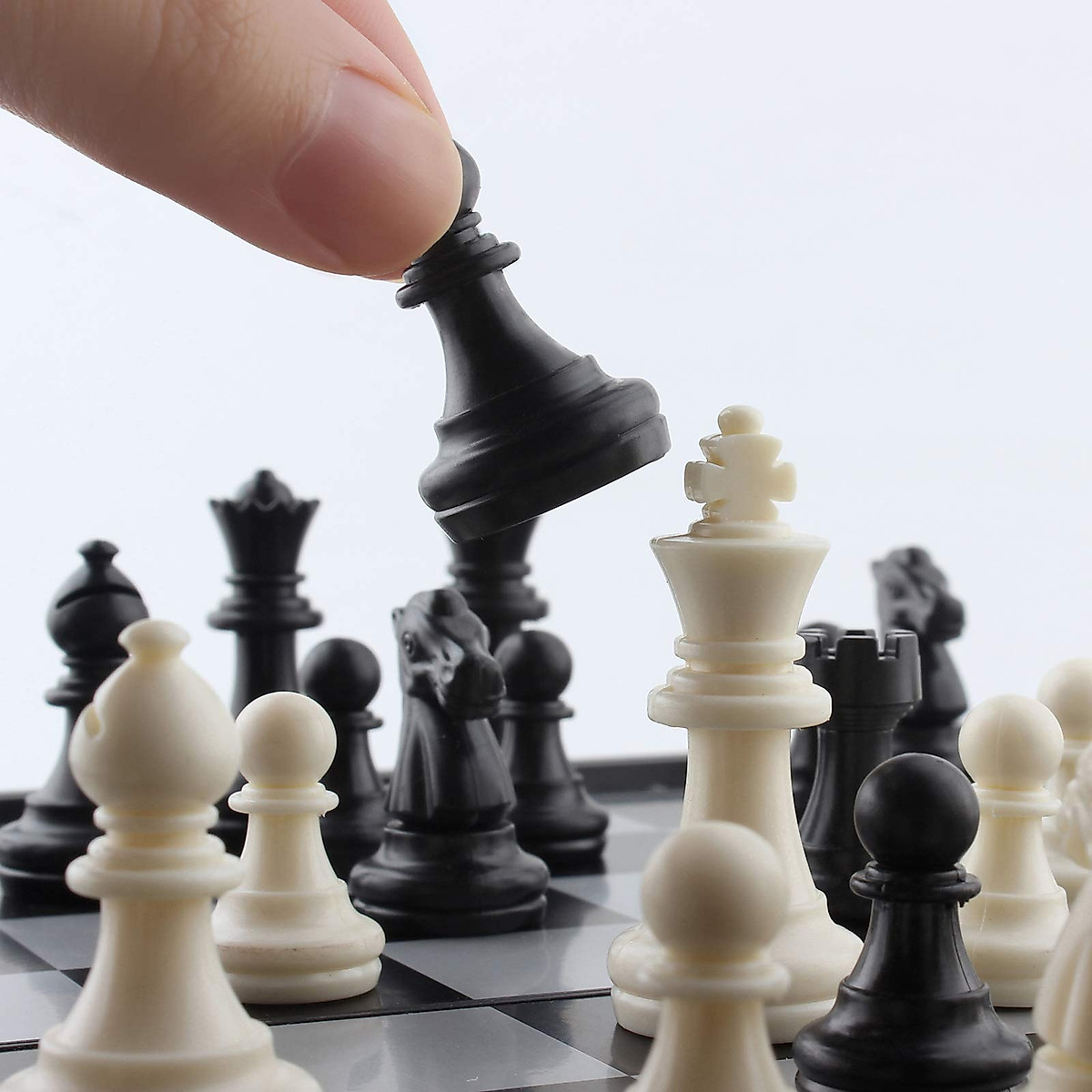 DINOBROS Chess Pieces Only Magnetic Plastic Chessman Set for Replacement of Missing Pieces - Complete Set of 32 Unweighted Game Pawns