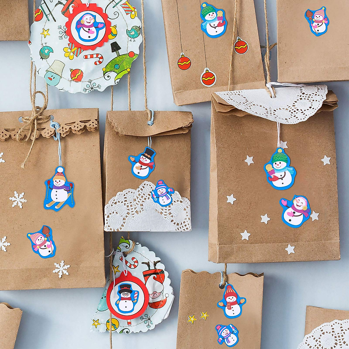 Zonon 112 Pieces Snowman Stickers Winter Snowflake Snowman Holiday Stickers for Teachers Kids Classroom Party Favor, 14 Styles