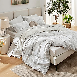 Bedsure Flannel Velvet Duvet Cover King Size, Ultra Soft Breathable Fluffy Fleece Comforter Cover Set, All Season Cozy Floral Duvet Cover with Zipper Closure, 3 Pieces Set, Cream White