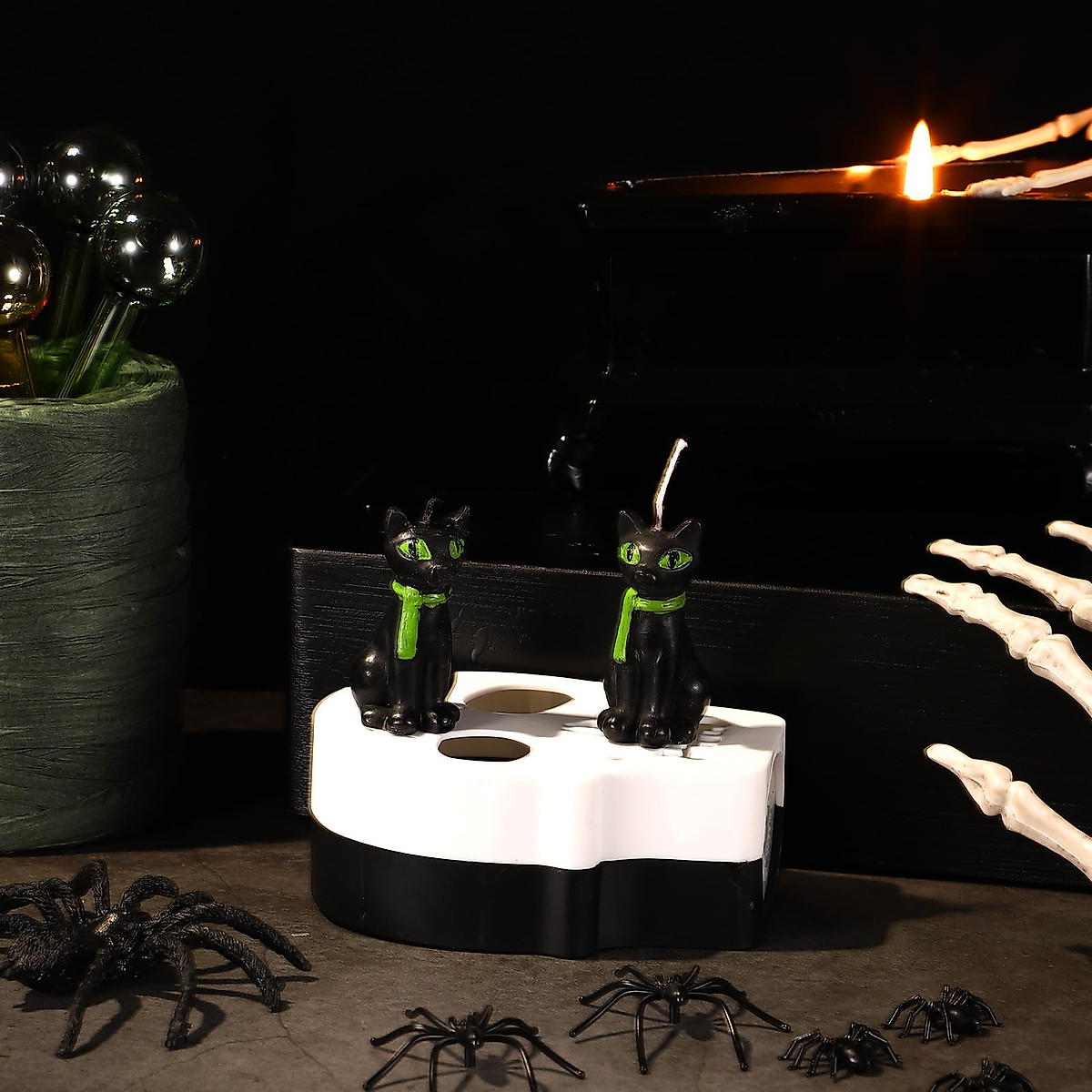 6pcs Halloween Candles, Black Cat Shaped Halloween Decorative Themed Candle Cute Spooky Wax Mini Candles Gift for Cat Lovers Halloween Party Birthday Decorations Favors Home Table Decor