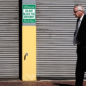 Please Do Not Block The Driveway Thank You Sign, No Parking Sign, 14 x10 Inches .40 Rust Free Aluminum, UV Protected, Durable Ink, Weatherproof, Weather Resistant, Easy To Mount, Indoor & Outdoor Use