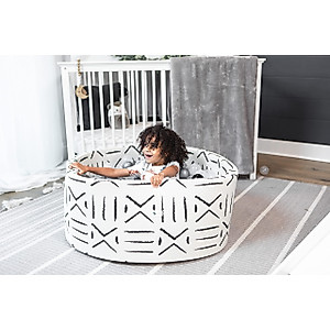Little Big Playroom | Memory Foam Ball Pit for Toddlers | Indoor Kids Ball Pit | Soft Washable Cover | Perfect for Baby Play Room | Includes 200 Balls (Triangle on Ivory)