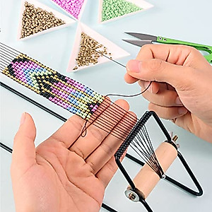 PP OPOUNT Bead Loom Kit, Beading Supplies with 9700 PCS Seed Beads, Tray, Scissors Making Accessories, Beading Loom Kits for Adults Jewelry Making Bracelets Belts