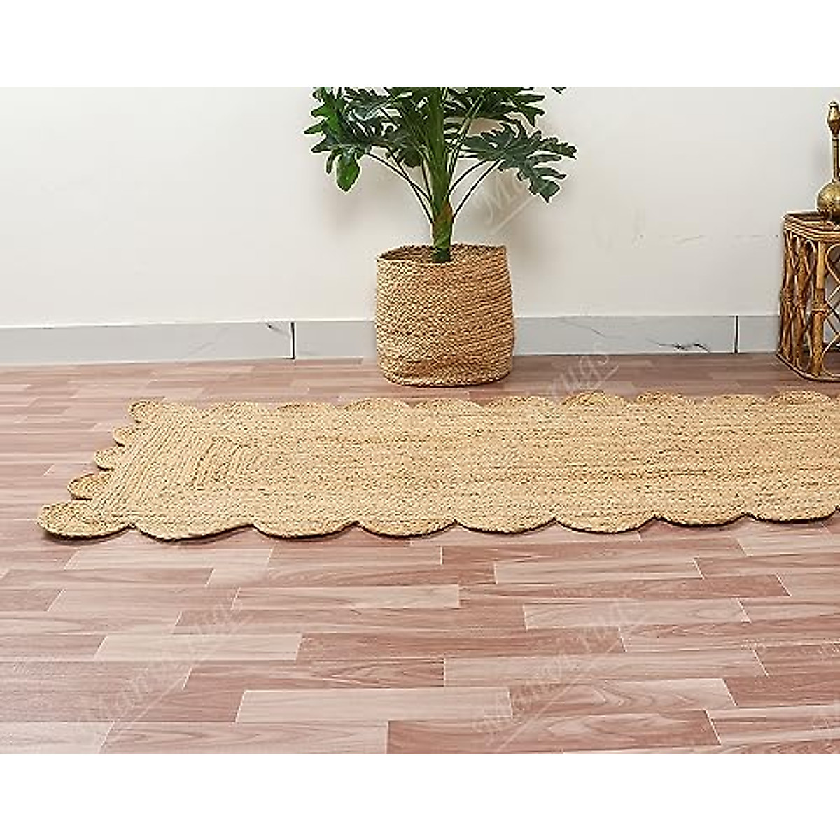 2x3, 2x4, 2x5,2x6 Ft. Natural Jute Scalloped Rug, Bohemian Scallop Rug, Natural Jute Rug, Boho Decor Rug, Area Rug, Handwoven Jute Rug, Custom Rug, Decorative Rug (2x4 Ft. Area Rug)