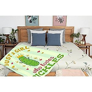 ARTBLANKET Just A Girl Who Loves Pickles Throw Blanket Fannel Fleece Microfiber Plush Bed Blanket Super Soft Blanket for All Season Bed Couch Sofa 80x60 in for Adult
