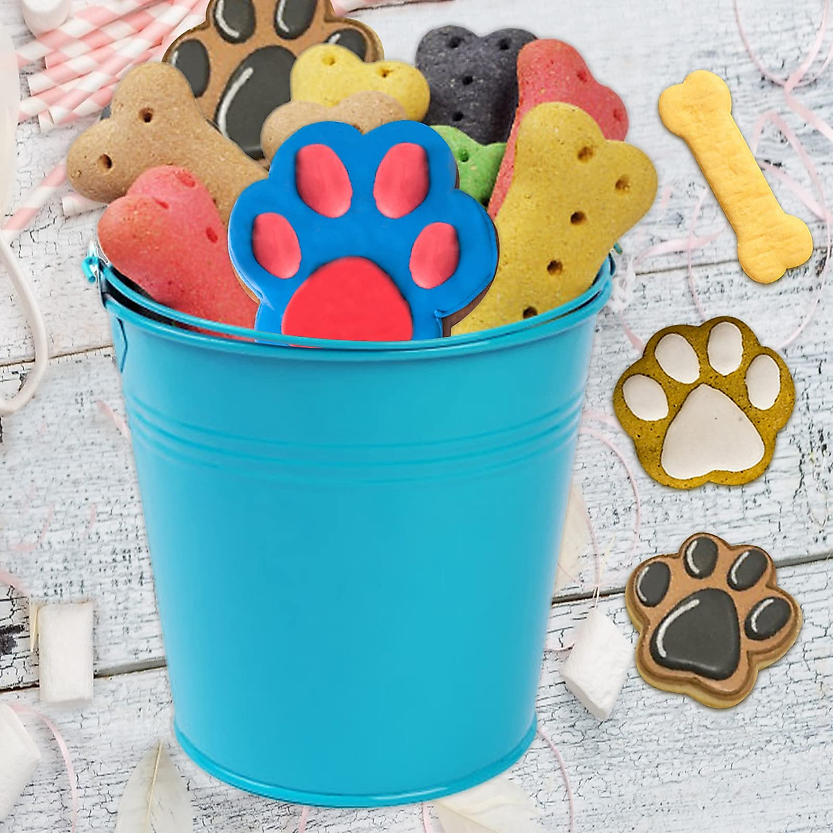 6 PCS Bone and Dog Footprints Cookie Cutters Set, Metal 3 Sizes Dog Bone Footprints Shape Cookie Cutters, Dog Theme Party Cookie Cutter Dog Treats Cutters Molds for Homemade Treats and Baking