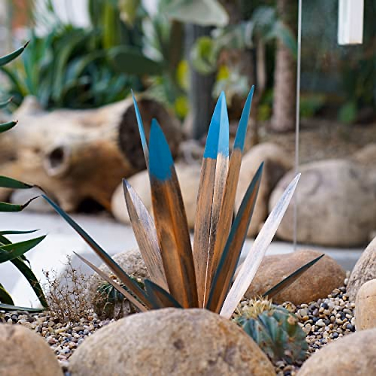 Tequila Rustic Sculpture, 2Pack DIY Rustic Hand Painted Metal Agave, Metal Agave Plant Home Decor, Garden Yard Sculpture Lawn Home Art Decoration Statue, Garden Ornaments Outdoor Decor (Small)