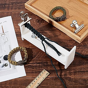 NBEADS Acrylic Bracelet Jig, Adjustable Paracord Jig Wristband Maker U Shape Clear Scale Bracelet Weaving Jig Maker DIY Wristband Rope Knot Braided Fixing Tools with 2 Clips, White