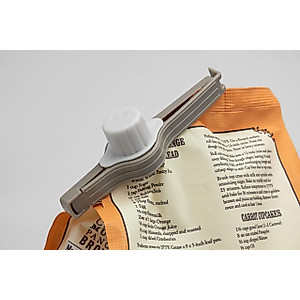 (8 Pack) Easy Pour Bag Clip, Food and Snack Storage, Chip and Snack Clip, Twist Cap Sealer