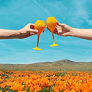 Veuve Clicquot 6x Yellow Trendy Champagne Flutes Polycarbonate Acrylic Poolside Glasses Goblets (Small Edition)