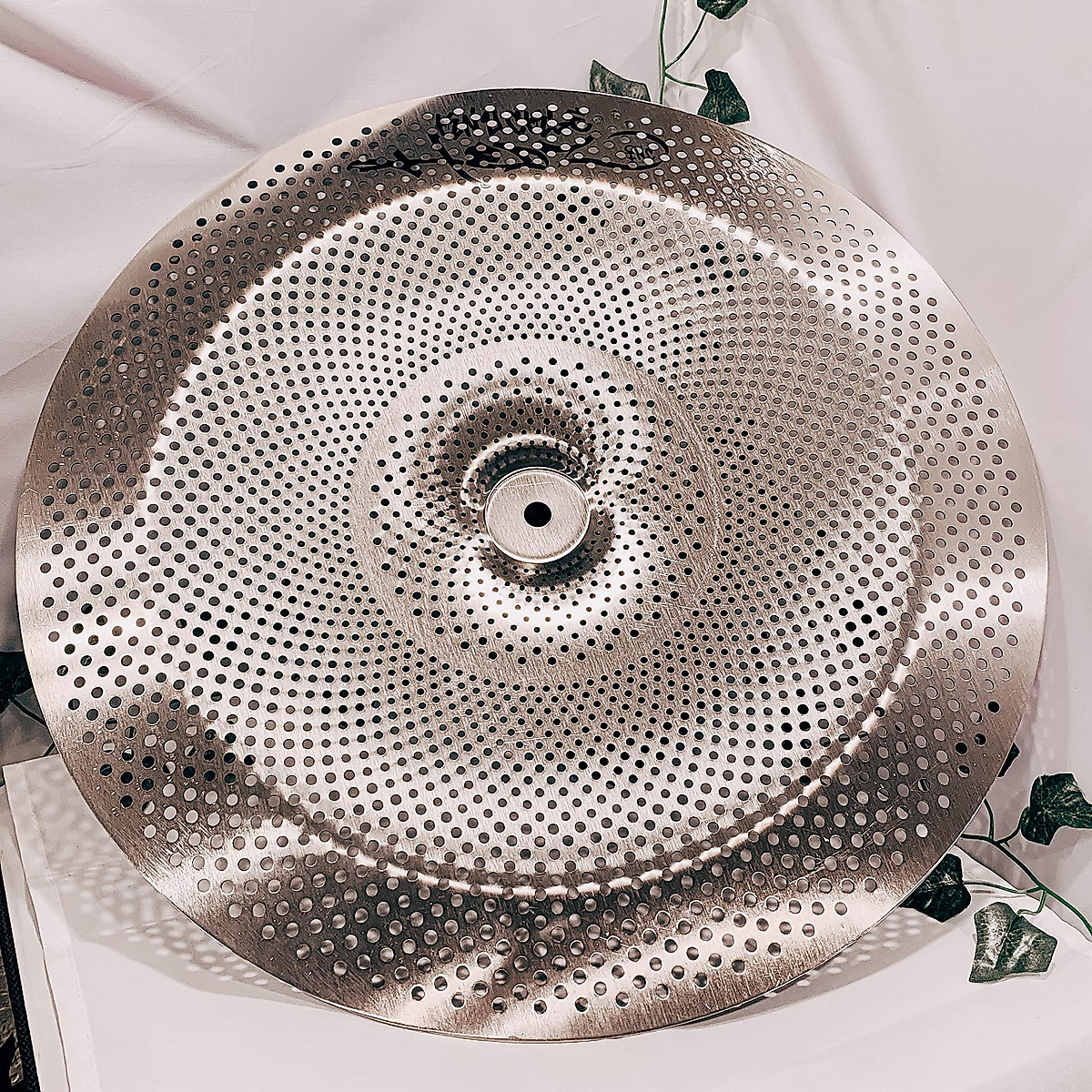KnucklehedzInc Low Volume Quiet 18 Inch China Cymbal